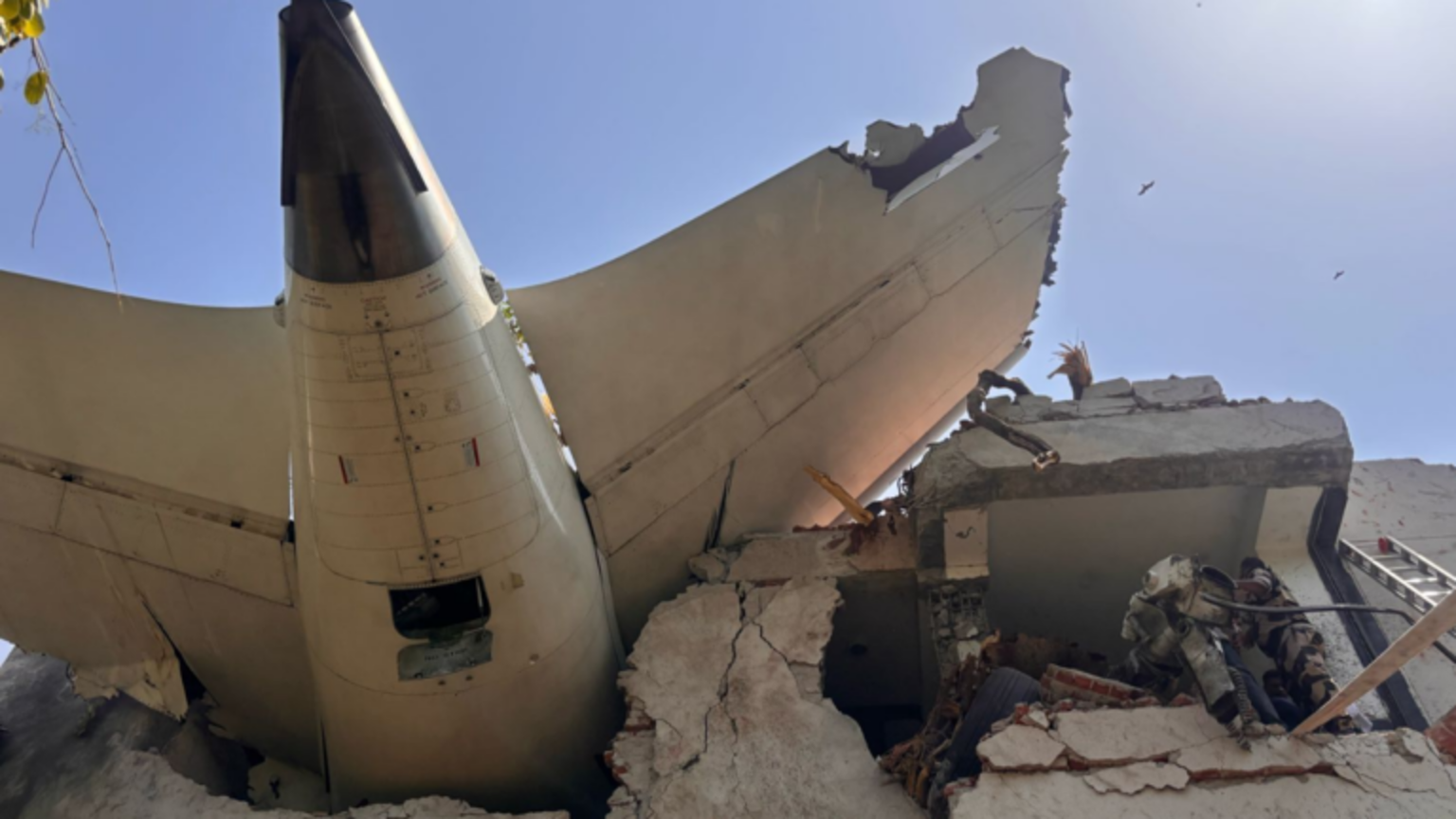 Air India Flight 171 Crash: The Mystery Behind the 36-Second Tragedy ...