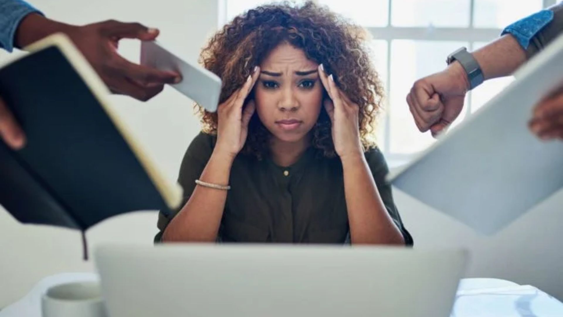 Hot Flash Triggers: What Causes Hot Flashes and How to Manage Them