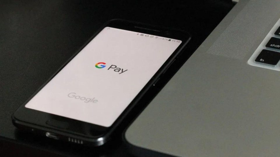 Why Google Pay Wants You to Close Screen Sharing Apps? - Viral Bake